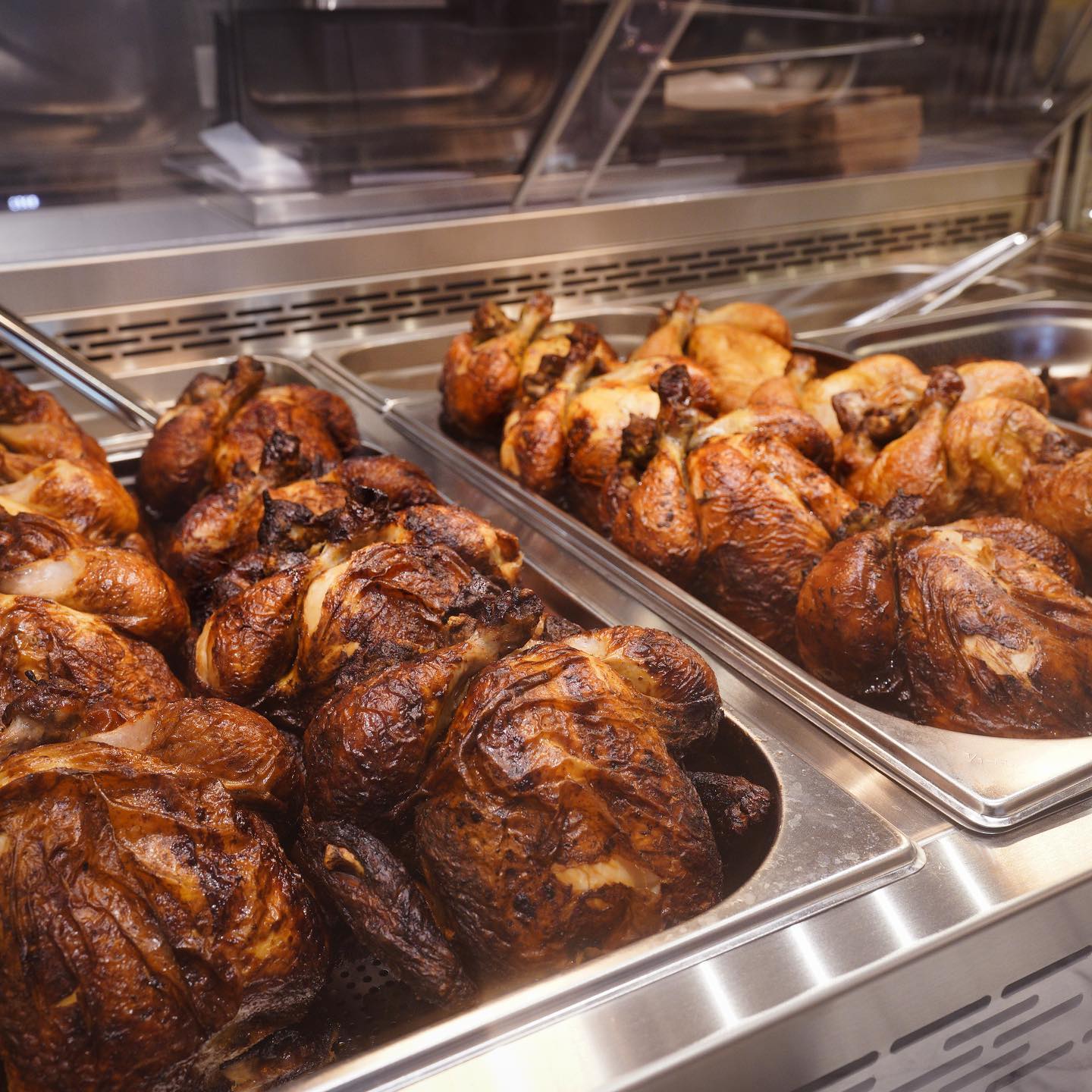 Spinneys Has Opened A Food Hall In Dubai Mall – Strictly Downtown Dubai